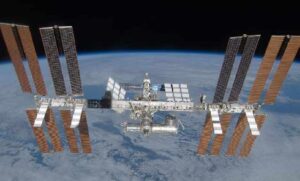 NASA Plans Fiery Deorbit of ISS by 2028 Amid 3I/ATLAS Updates - VERSIONNEWS