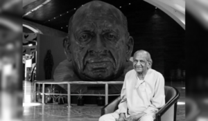 Renowned Sculptor Ram Vanji Sutar Dies at Age 100 - VERSIONNEWS